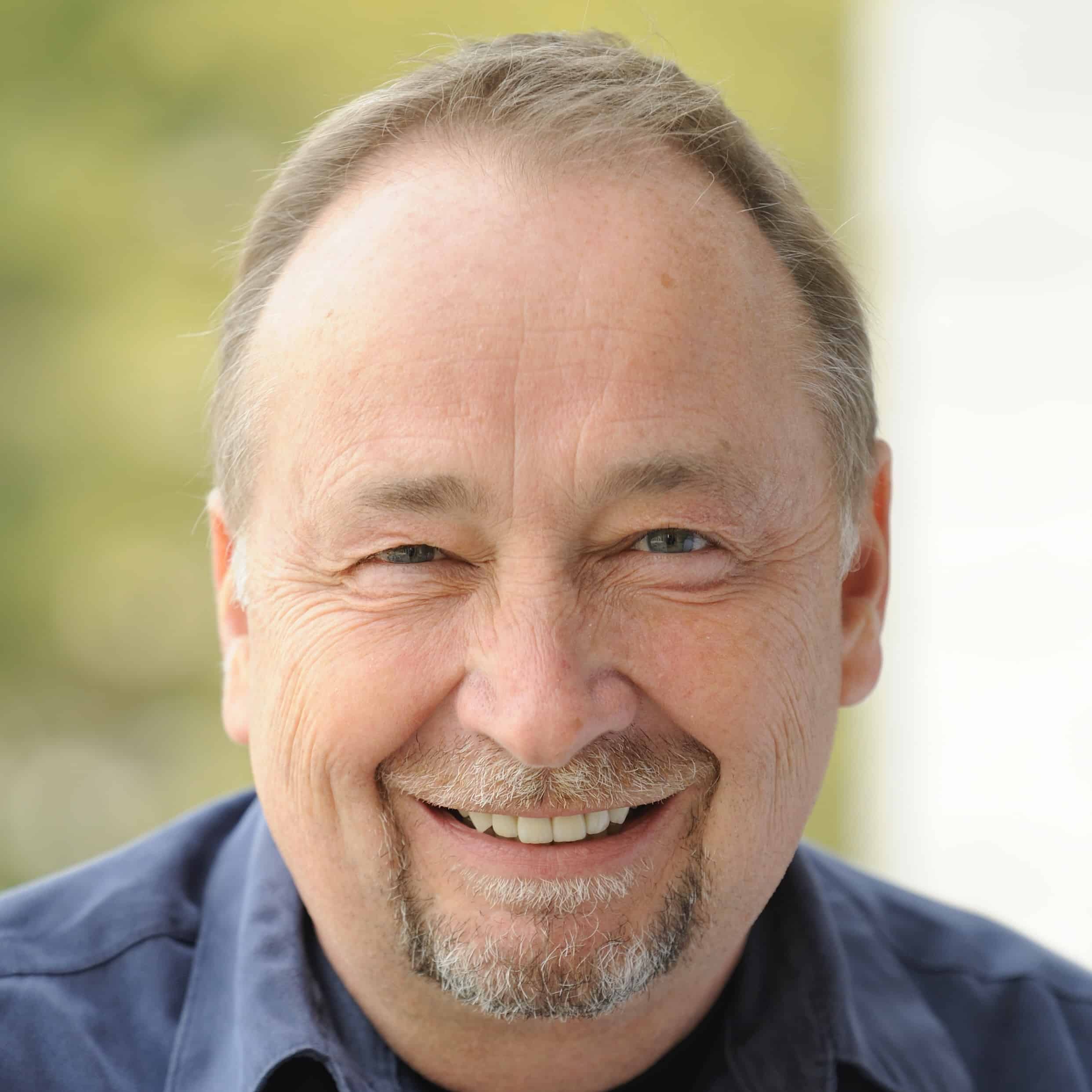 George Manahan | Opus 3 Artists